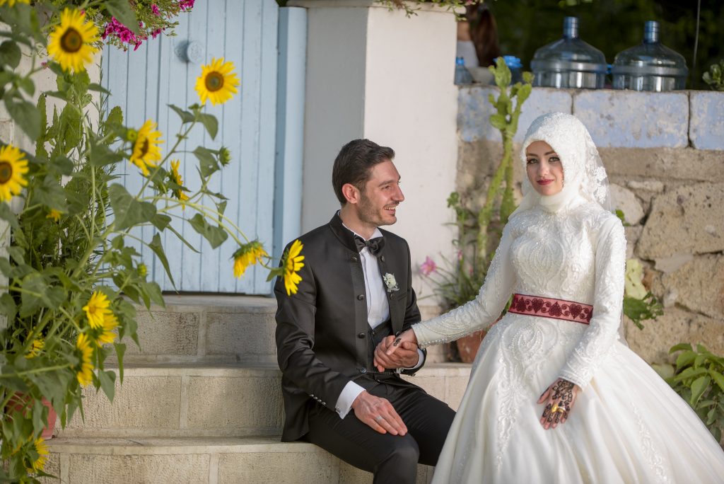 Civil Marriage in Iran: Navigating Marriage Laws in 2024 | Easy Wedding ...